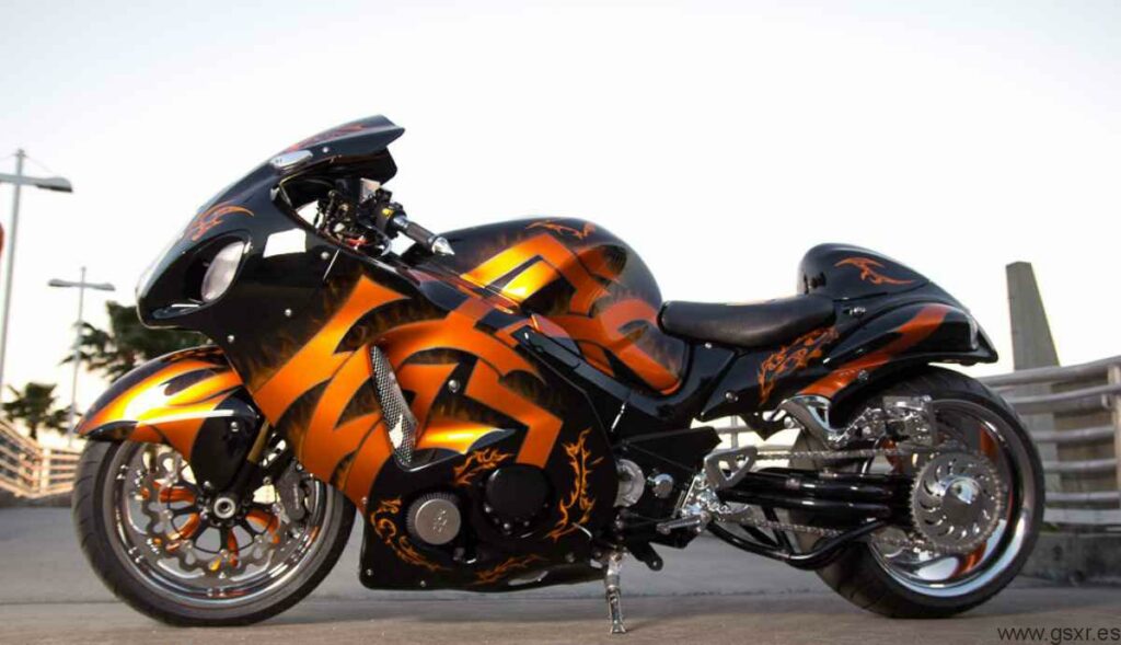 Apocalypse, una Suzuki GSX-R 1300 Hayabusa 2004 Turbo | Motocicletas Suzuki